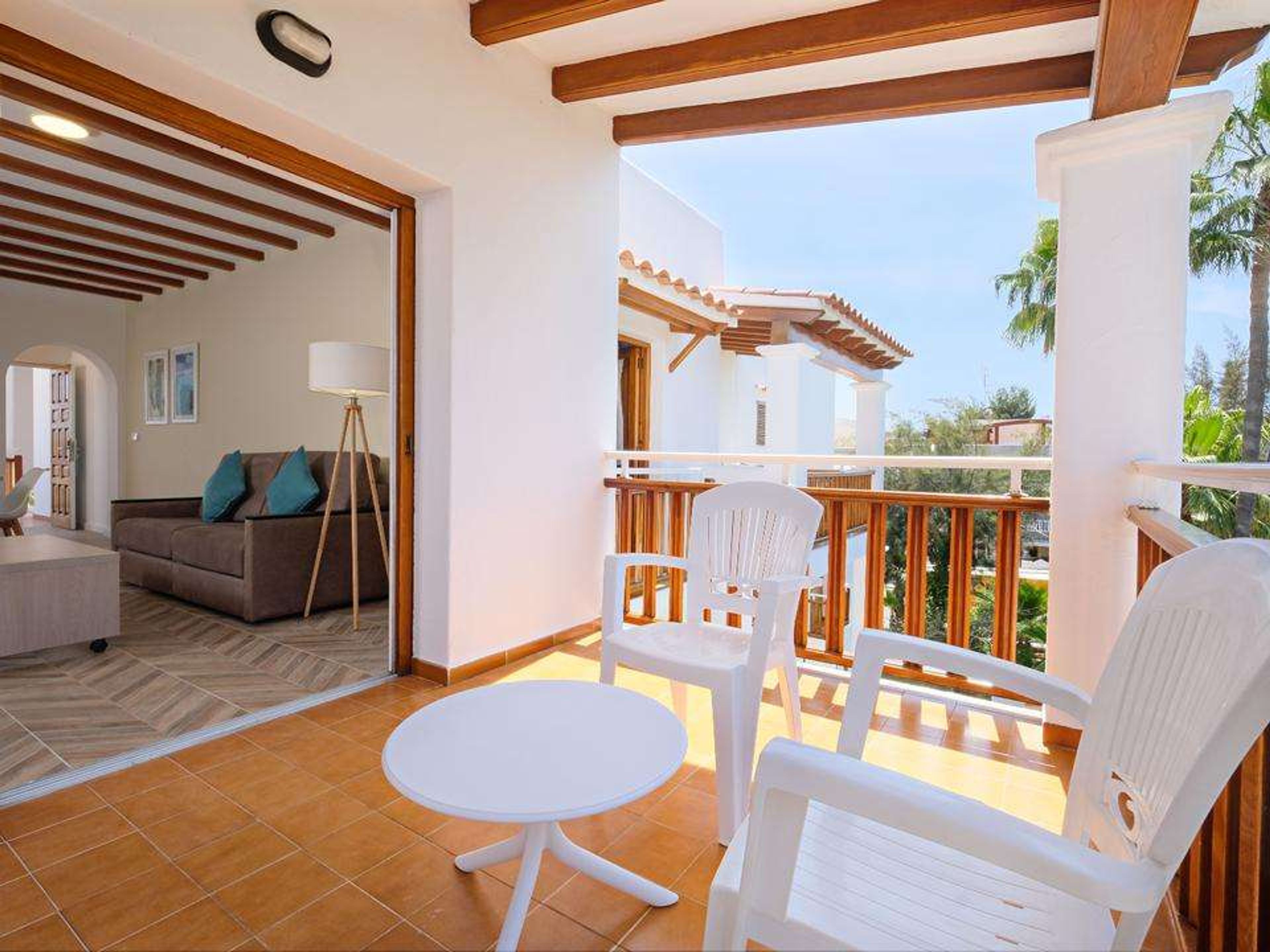 Voor een spotprijsje naar IBIZA | azuLine Appartementen Can Sanso *** | weflycheap